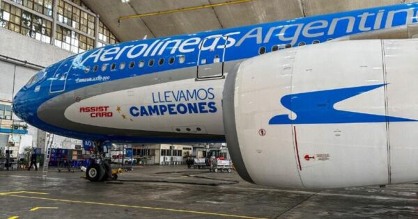 Aerolíneas Argentinas trae la copa para el país – Aviones.com