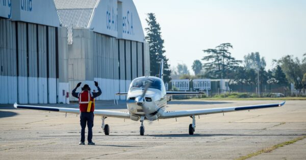 FAdeA impulsa su estrategia de diversificación en FIDAE 2026 – Aviones.com
